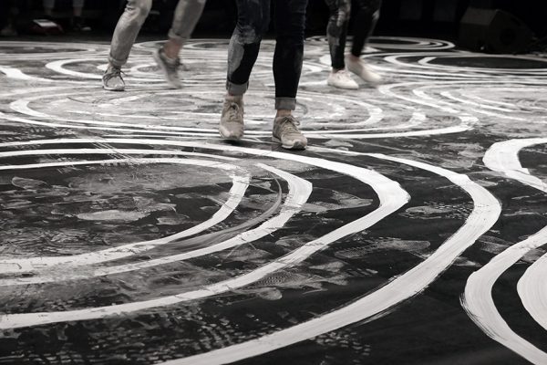 Emilie Faïf, scénographe plasticienne, sculpture textile éco ...